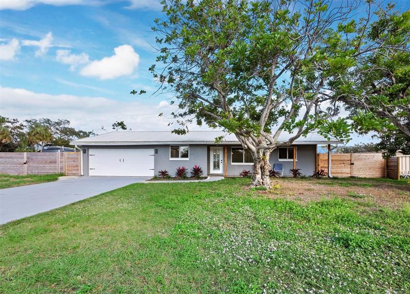 2651 Mallow Rd, Venice, FL 34293 - MLS A4555079 - Coldwell Banker