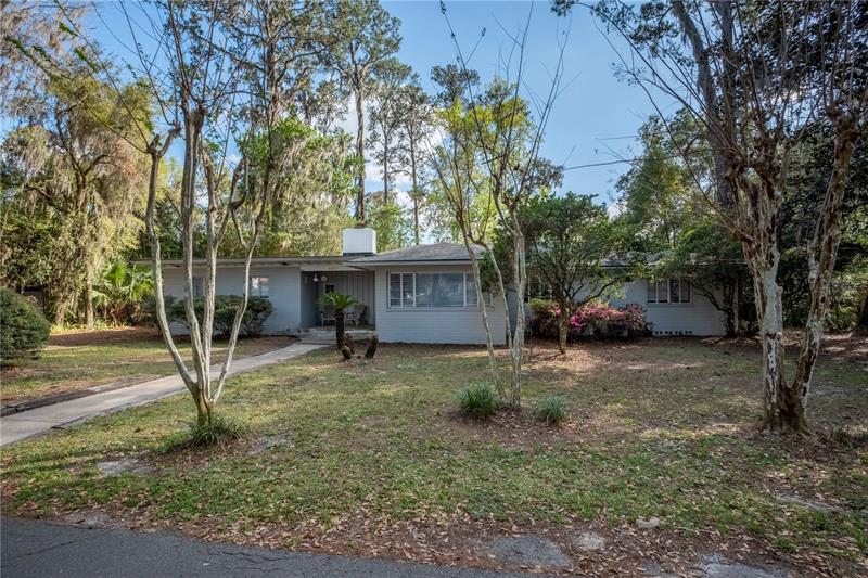 2227 NW 3rd Pl, Gainesville, FL 32603 - MLS GC511409 - Coldwell Banker