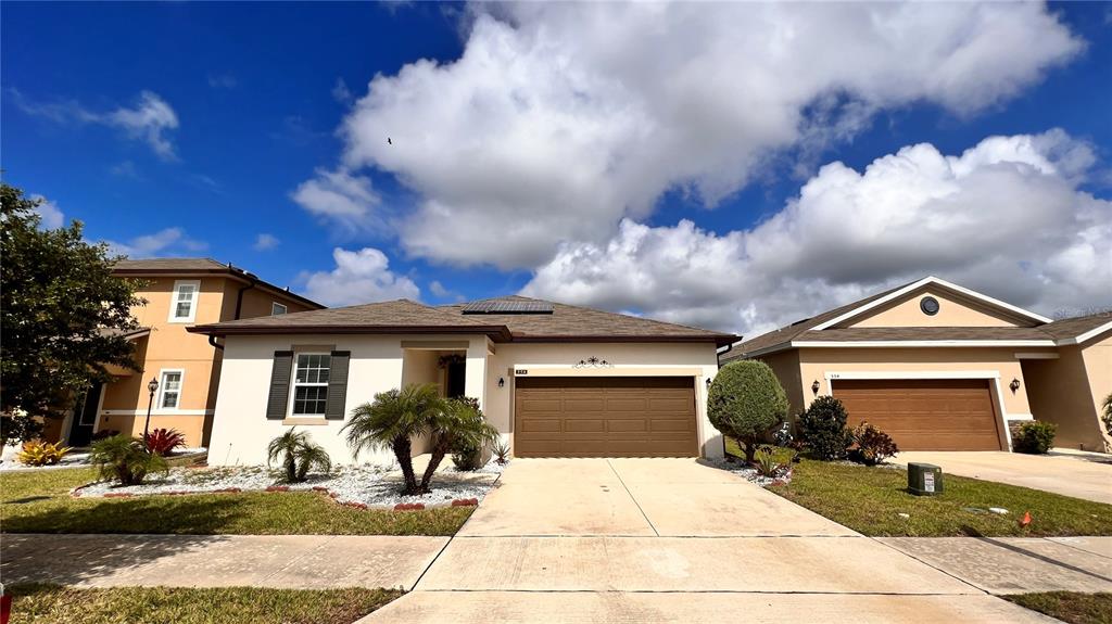 558 Meadow Pointe Dr, Haines City, FL 33844 - MLS O6115470 - Coldwell ...