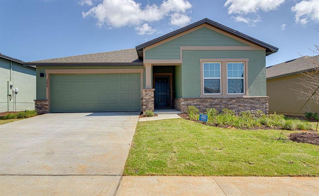 2098 Huntsman Rdg Rd, Minneola, FL 34715 - MLS O6121817 - Coldwell Banker