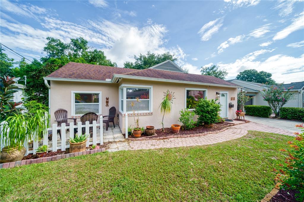 809 Maxwell St, Orlando, FL 32804 - MLS O6134222 - Coldwell Banker