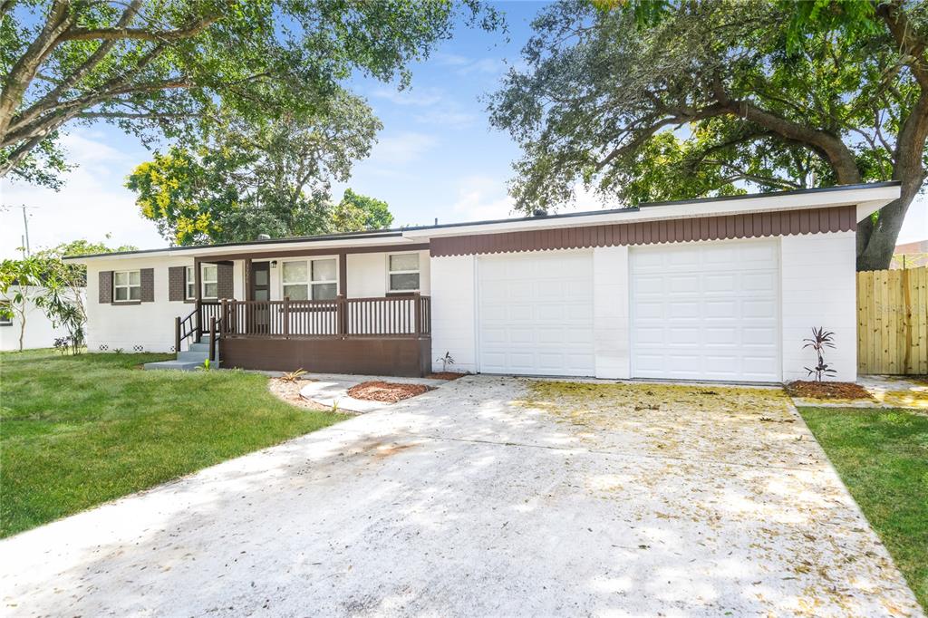 3226 Drake Dr, Orlando, FL 32810 - MLS O6330800 - Coldwell Banker