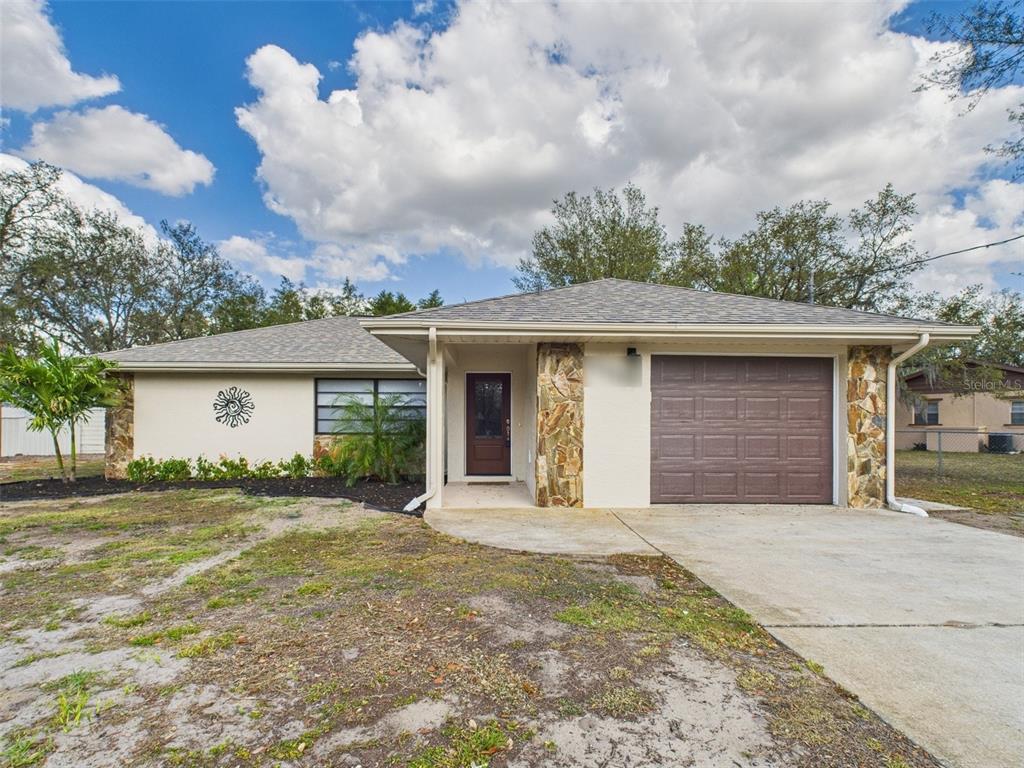 2786 N Buckingham Rd, Avon Park, FL 33825 - MLS P4934308 - Coldwell Banker