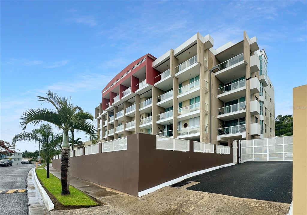 49 Benjamin Gomez St Ensenada Ward Solymar Condo #304, Rincon, PR 00677 ...