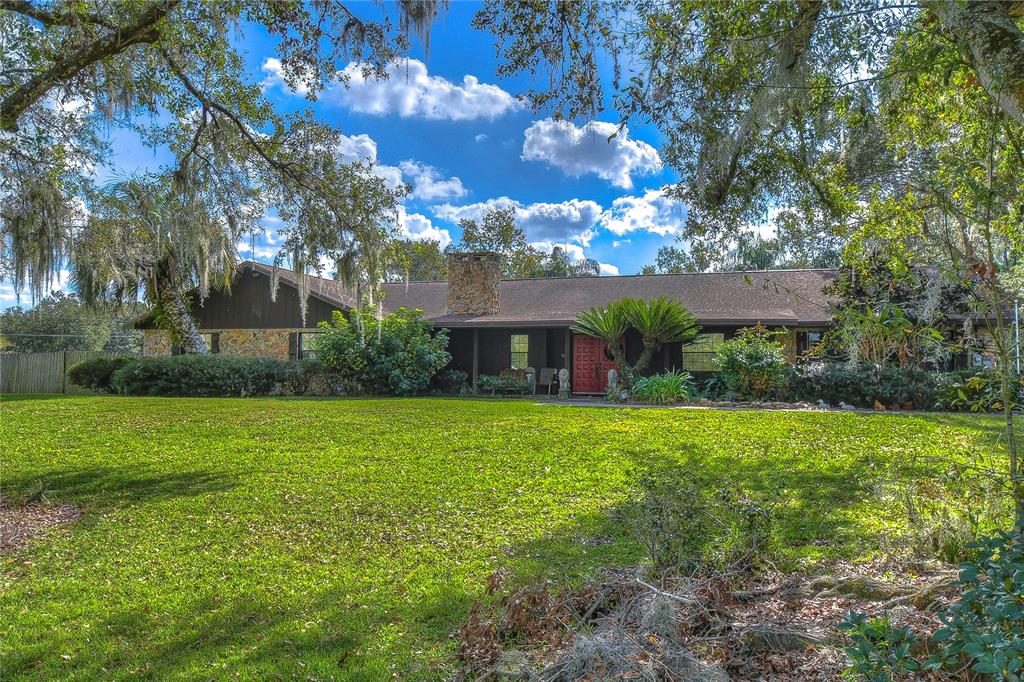 4805 Bugg Rd, Plant City, FL 33567 - MLS T3418196 - Coldwell Banker