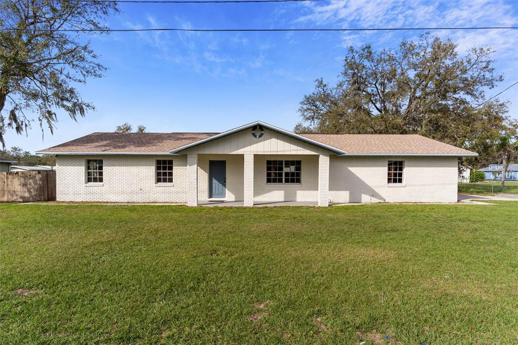 2355 3rd St, Mulberry, FL 33860 - MLS T3437974 - Coldwell Banker