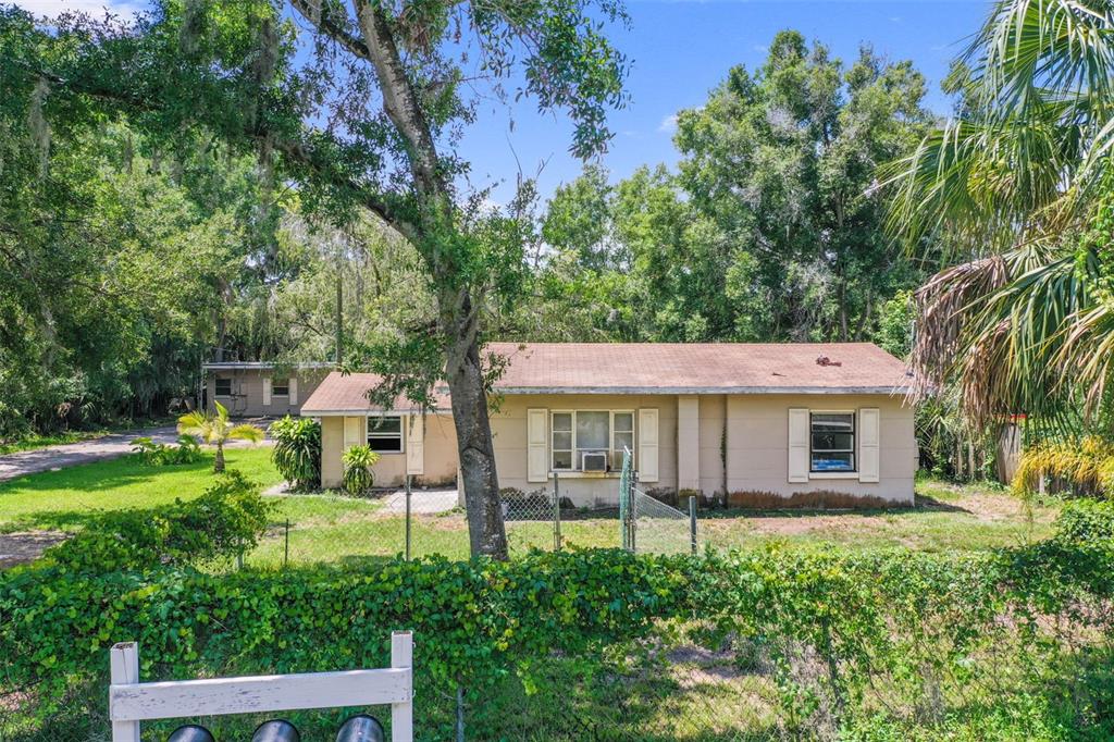 3825 Lakeshore Dr, Tampa, FL 33604 - MLS T3454000 - Coldwell Banker