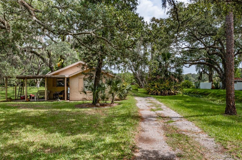 7418 Lakeshore Dr, Tampa, FL 33604 - MLS T3458702 - Coldwell Banker