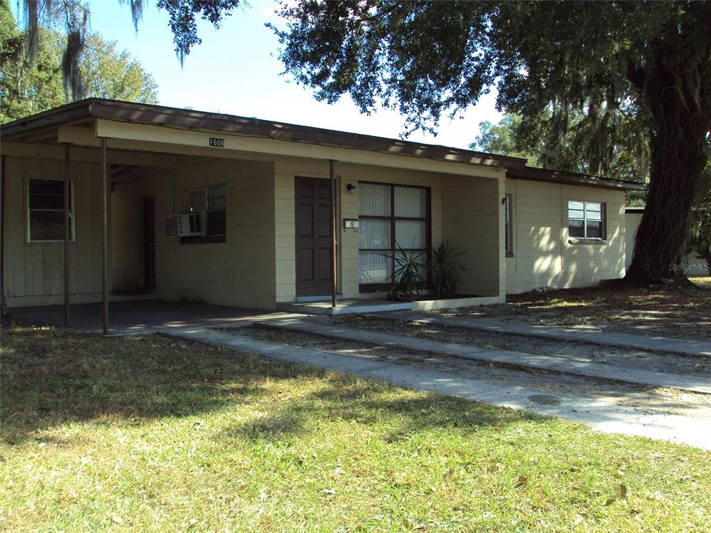 1608 S Collins St, Plant City, FL 33563 - MLS T3485151 - Coldwell Banker