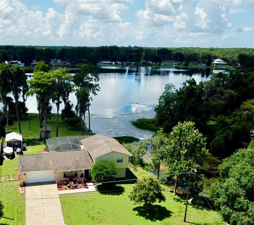18709 Lakeshore Dr, Lutz, FL 33549 - MLS T3542579 - Coldwell Banker