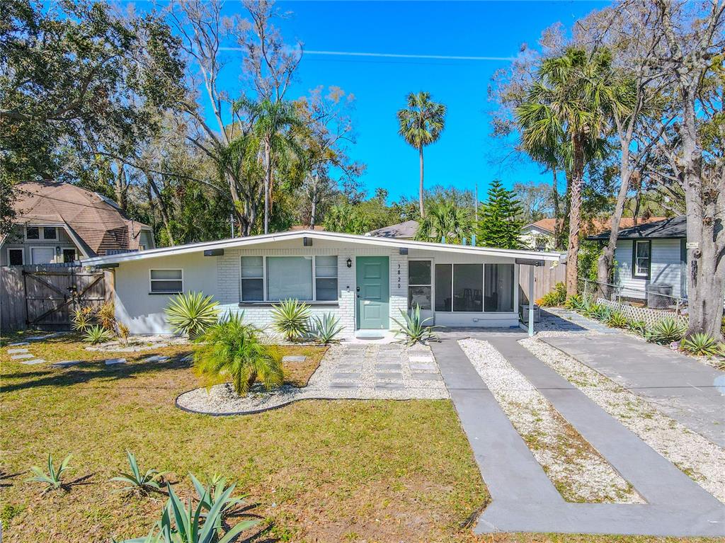 3820 E Lakeshore Dr, Tampa, FL 33604 - MLS TB8351730 - Coldwell Banker
