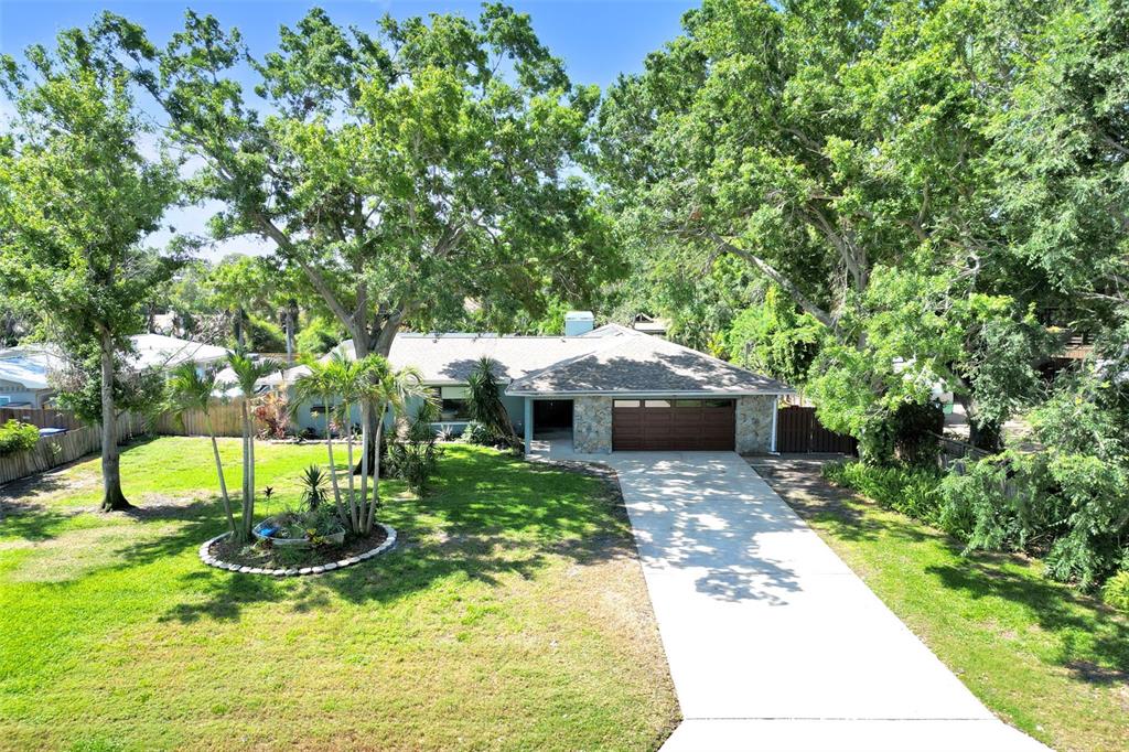 1220 Pinellas Point Dr S, Saint Petersburg, FL 33705 - MLS TB8379772 ...