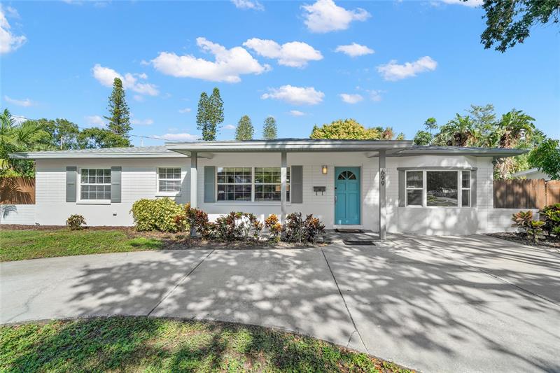 699 Pinellas Point Dr S, Saint Petersburg, FL 33705 - MLS U8181873 ...