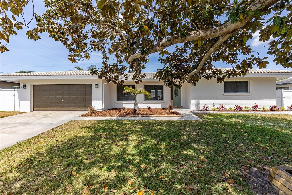 2287 Duncan Dr, Belleair Bluffs, FL 33770 - MLS U8196567 - Coldwell Banker