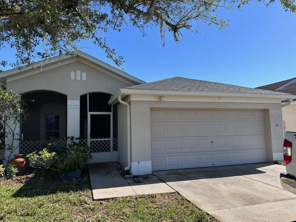 941 Summer Breeze Dr, Brandon, FL 33511 - MLS V4935812 - Coldwell Banker