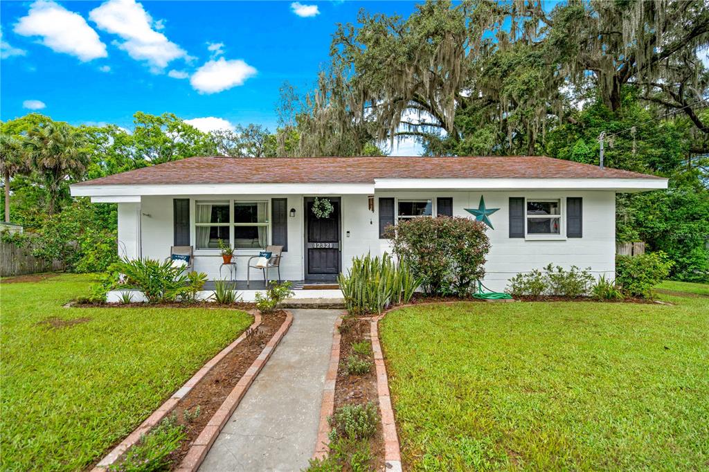 12321 Joe Herrmann Dr, San Antonio, FL 33576 - MLS W7857008 - Coldwell ...