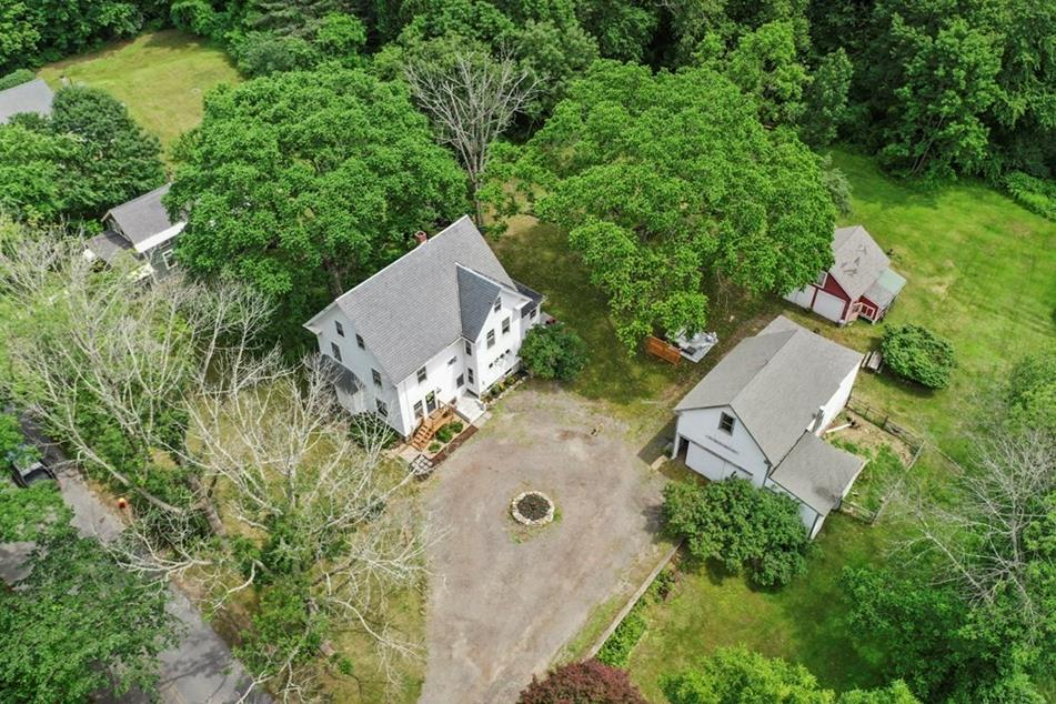 153 Whittier Rd, Haverhill, MA 01830 - MLS 73130072 - Coldwell Banker