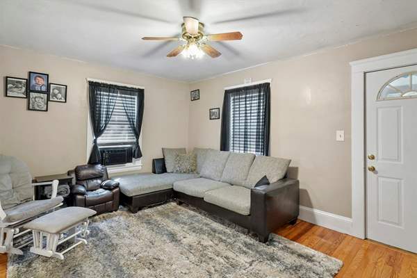 01887 Homes For Sale & Real Estate