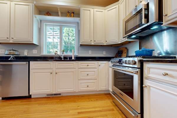 Amesbury, MA Homes For Sale & Real Estate Amesbury, MA Homes For Sale & Real Estate