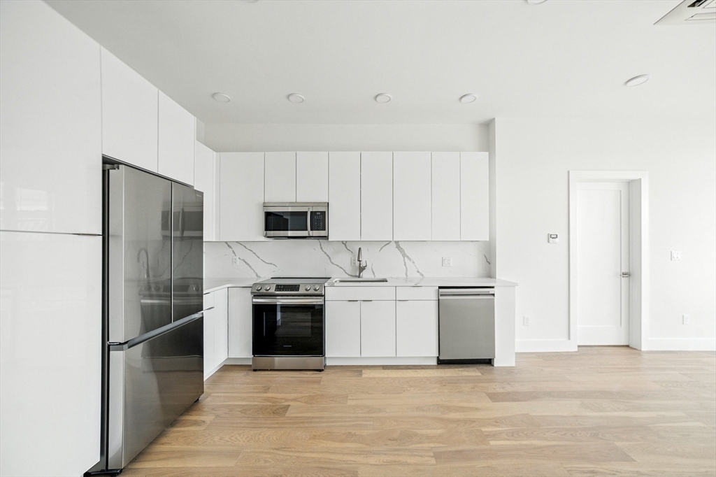 38 Hichborn #303, Boston, MA 02135 - MLS 73429614 - Coldwell Banker