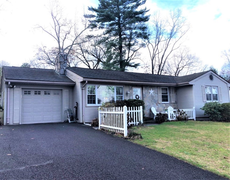 79 Lynebrook Rd, Springfield, MA 01118 - MLS 73059171 - Coldwell Banker