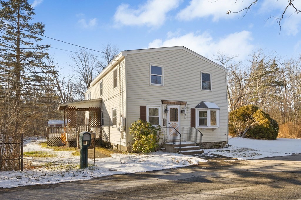 128 Weybossett St, Methuen, MA 01844 - MLS 73066310 - Coldwell Banker