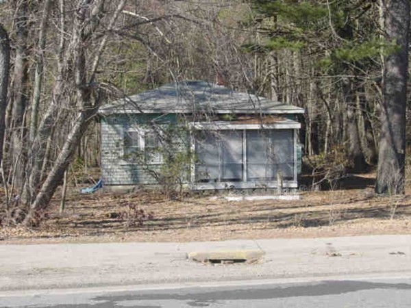 427 S Main St, Sharon, MA 02067 - MLS 73070394 - Coldwell Banker