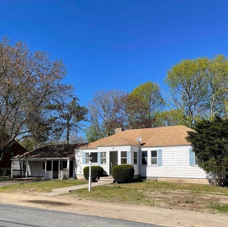 32 Elton Rd, Yarmouth, MA 02673 - MLS 73078300 - Coldwell Banker