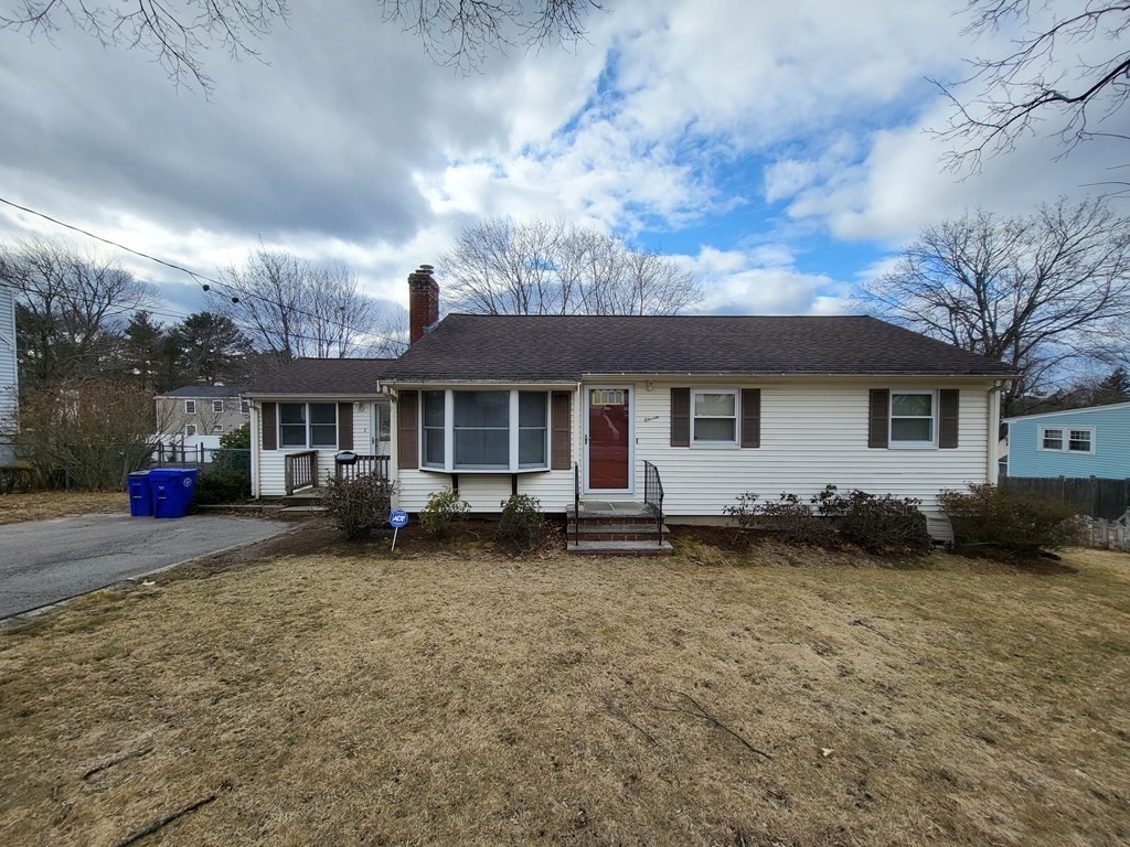11 Evelyn Rd, Holbrook, MA 02343 - MLS 73084765 - Coldwell Banker