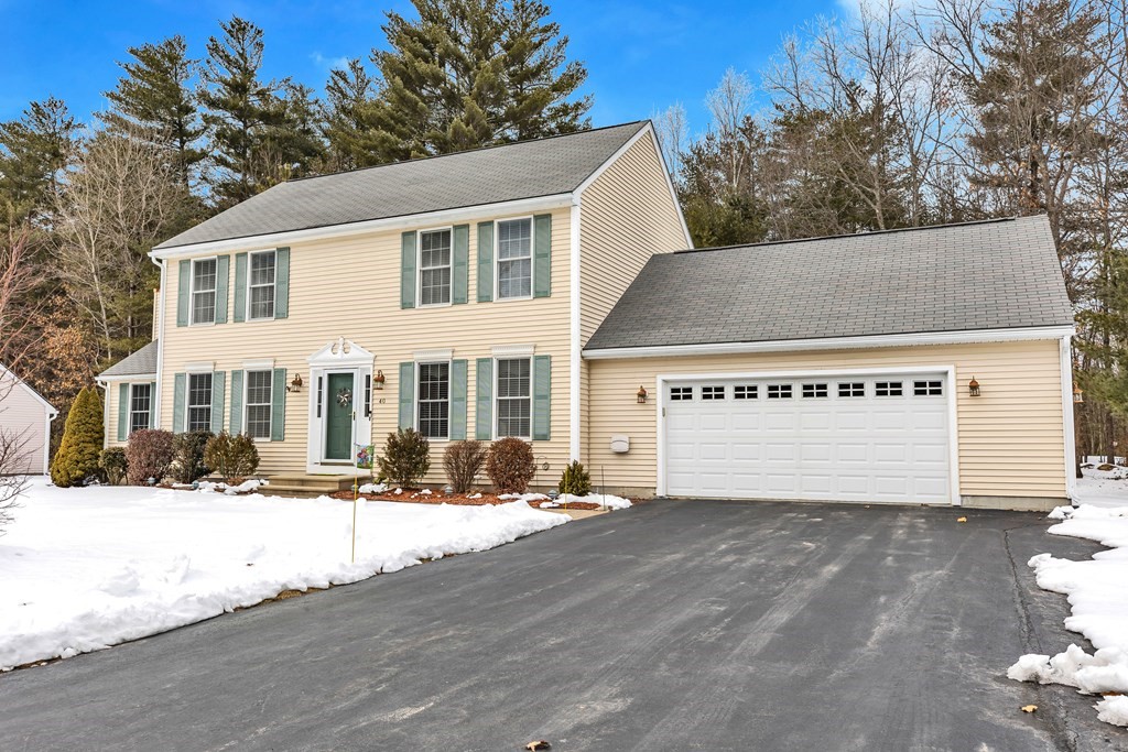 40 Jessica, Merrimack, NH 03054 - MLS 73085759 - Coldwell Banker
