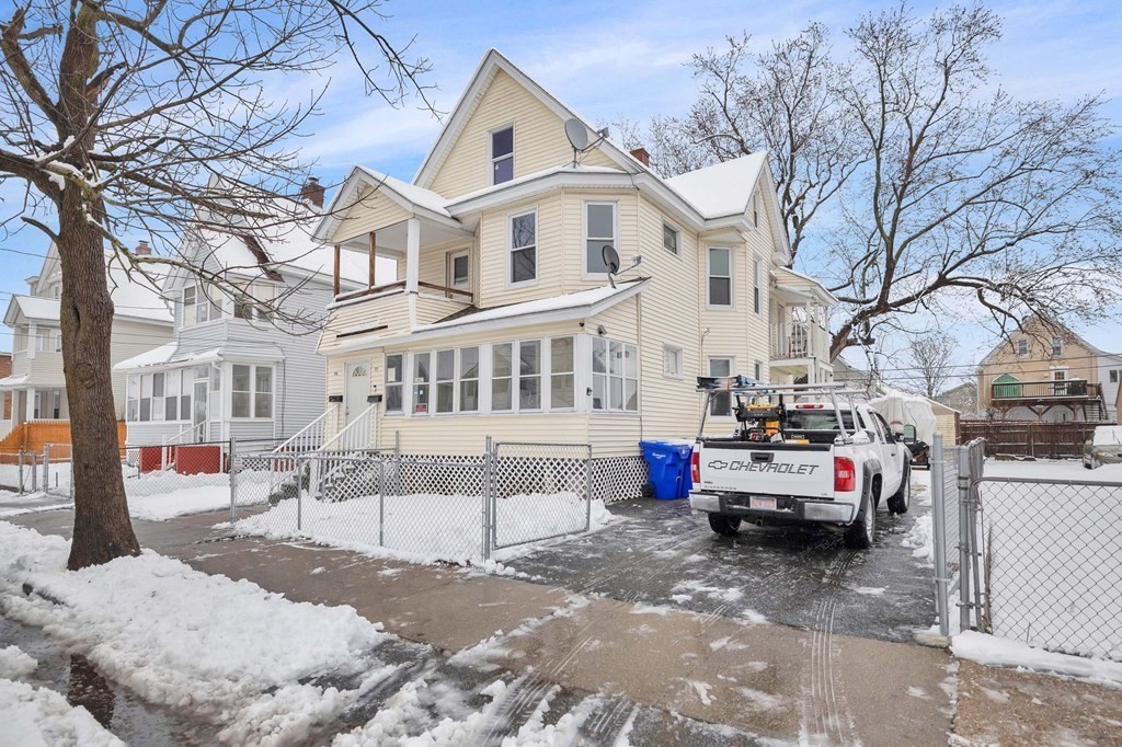 77 Grover St, Springfield, MA 01104 - MLS 73088154 - Coldwell Banker