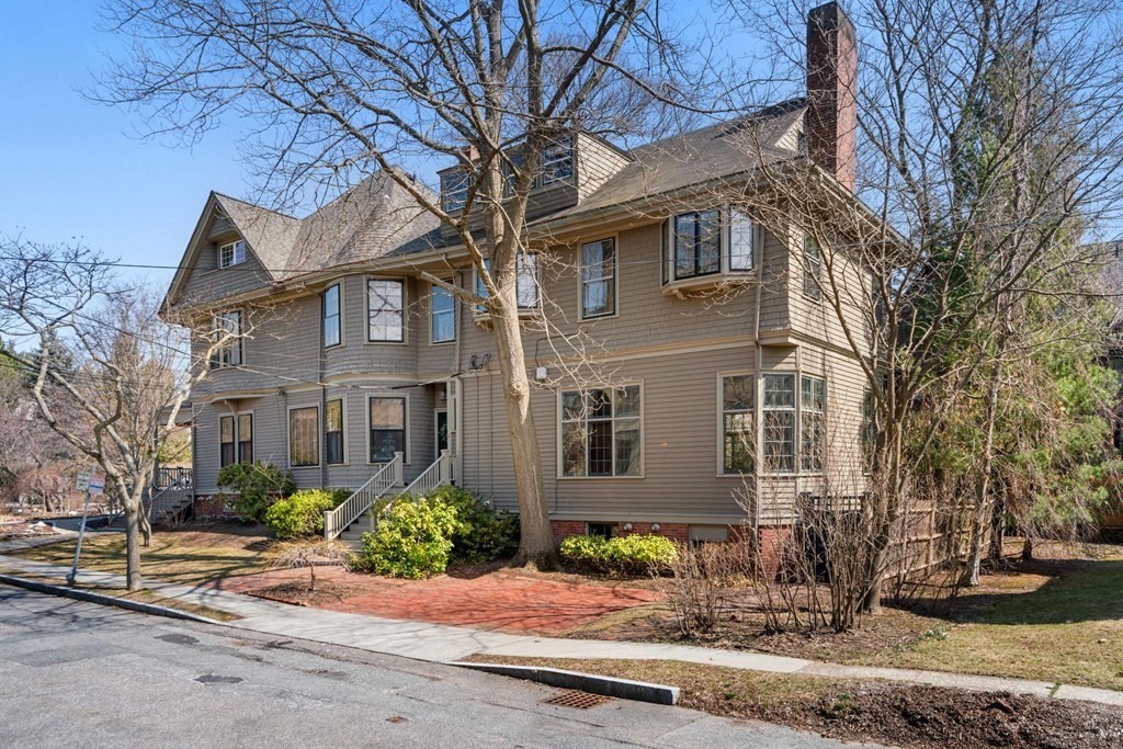 130 Brattle St #B, Cambridge, MA 02138 - MLS 73092482 - Coldwell Banker