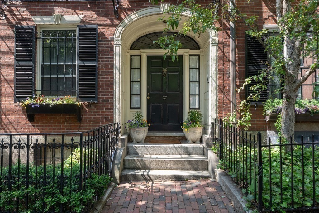 37 Chestnut St, Boston, MA 02108 - MLS 73094101 - Coldwell Banker