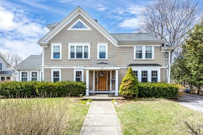 10 Pleasant St, Sharon, MA 02067 - MLS 73097718 - Coldwell Banker