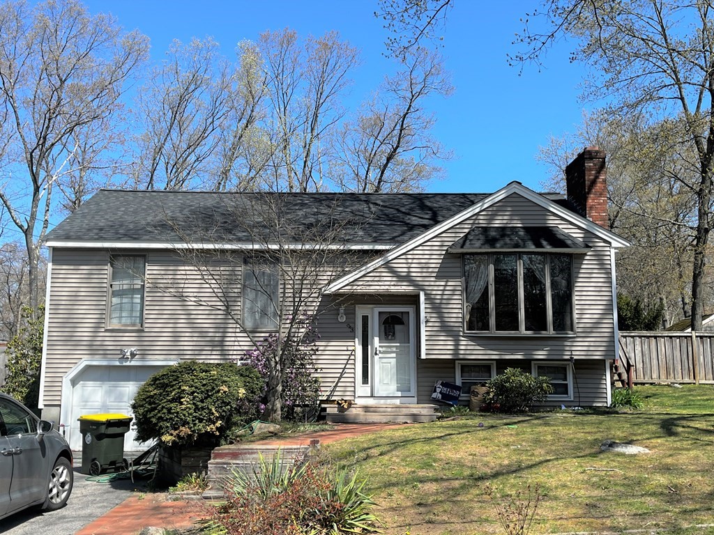 23 Little Tree Ln, Bellingham, MA 02019 - MLS 73102362 - Coldwell Banker