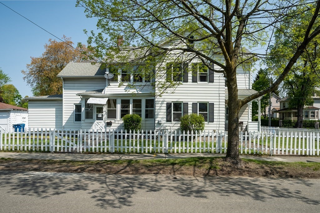 7 Healy St, West Springfield, MA 01089 - MLS 73110645 - Coldwell Banker