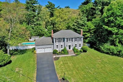 15 Old Colony Dr, Norfolk, MA 02056 - MLS 73113467 - Coldwell Banker