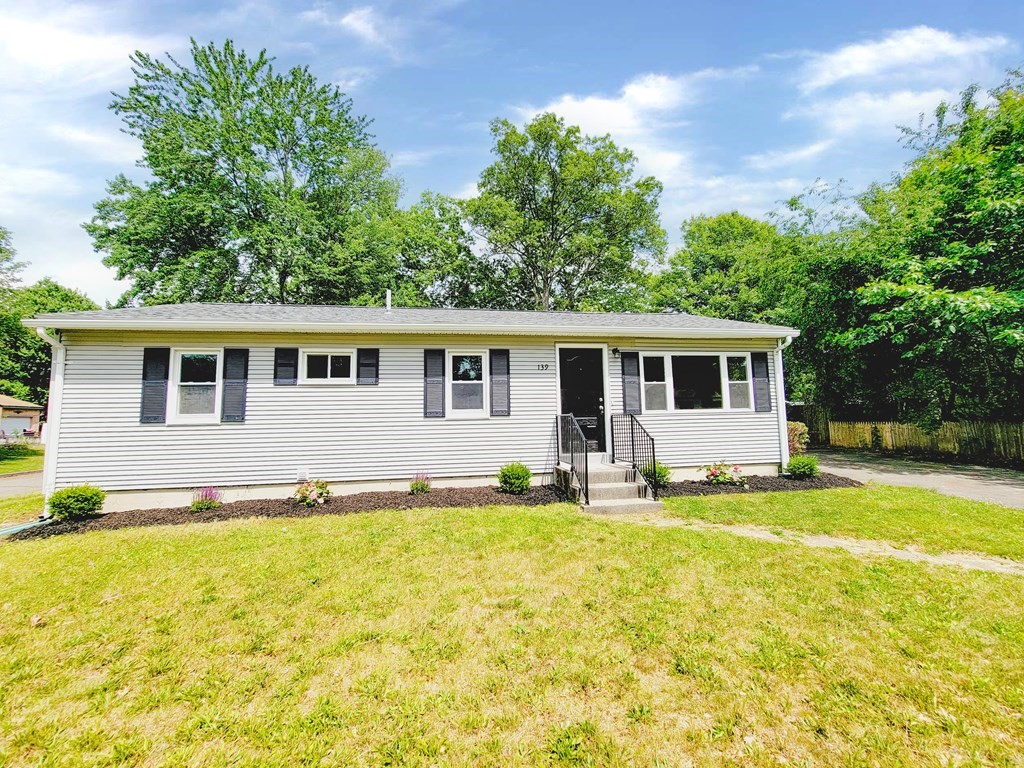 139 Maybrook Rd, Springfield, MA 01129 - MLS 73126168 - Coldwell Banker
