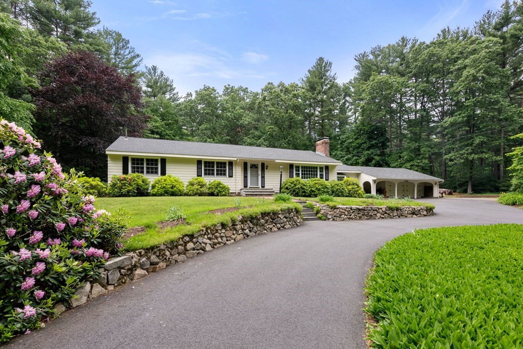 137 Dutton Rd, Sudbury, MA 01776 - MLS 73128048 - Coldwell Banker