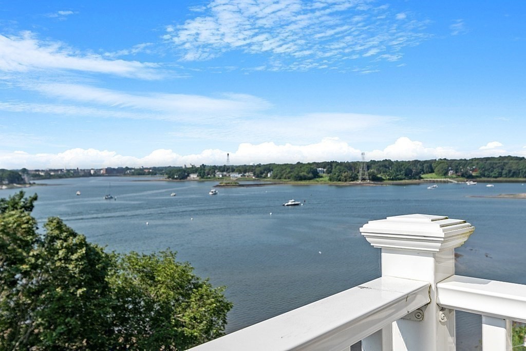 10 Cliff St, Beverly, MA 01915 - MLS 73141096 - Coldwell Banker