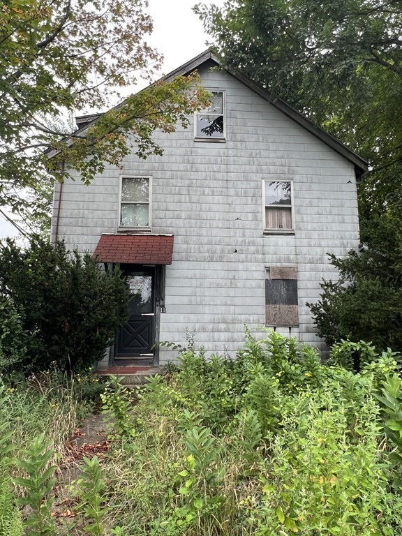 11 Fuller St, Stoneham, MA 02180 - MLS 73145884 - Coldwell Banker