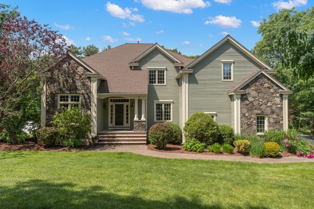 41 Sherwood Dr, North Andover, MA 01845 - MLS 73149627 - Coldwell Banker