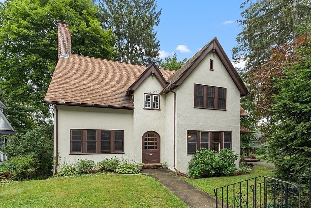 13 St Elmo Rd, Worcester, MA 01602 - MLS 73149698 - Coldwell Banker