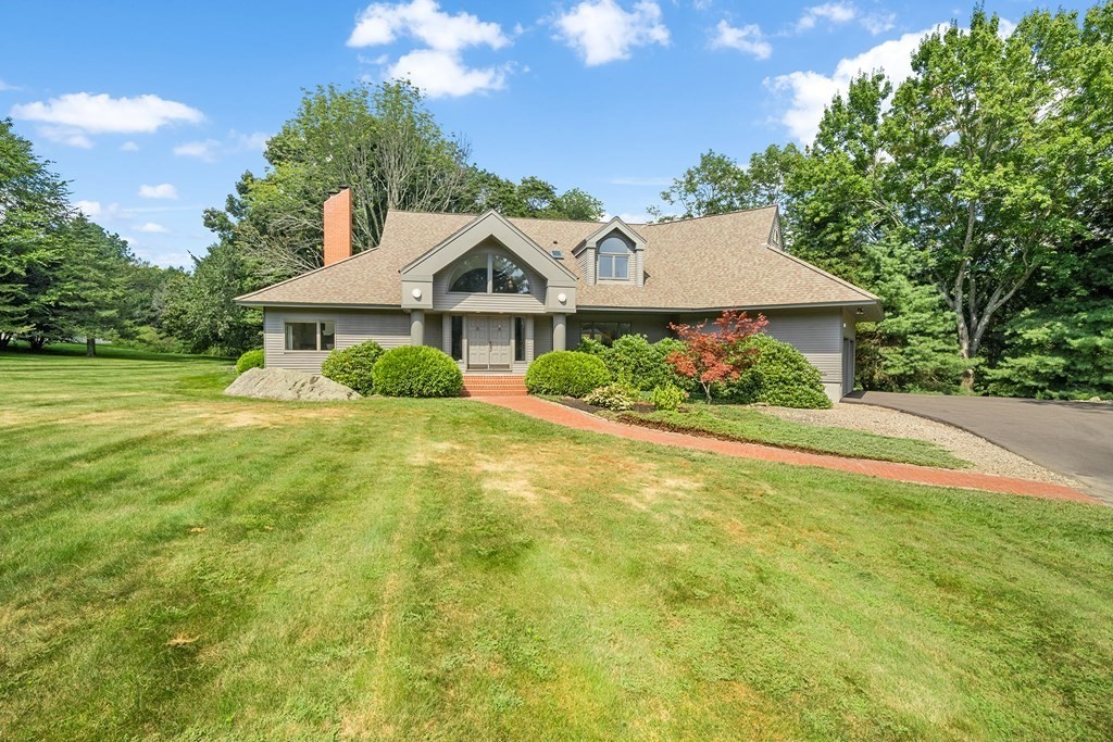 18 Le Ann Dr, Seekonk, MA 02771 - MLS 73157301 - Coldwell Banker 18 Le Ann Dr, Seekonk, MA 02771 - MLS 73157301 - Coldwell Banker