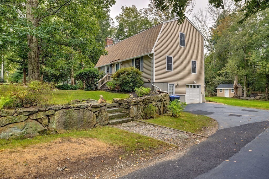 331 Cooper Rd, Northbridge, MA 01534 - MLS 73166573 - Coldwell Banker