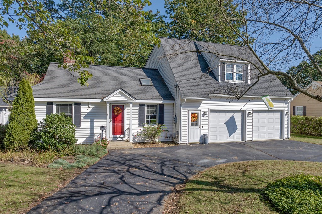 8 Plummer Rd, Bedford, NH 03110 - MLS 73167222 - Coldwell Banker