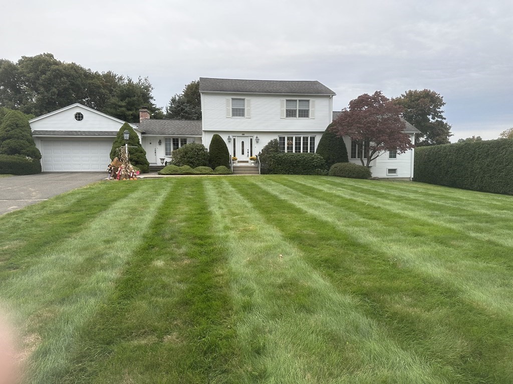 68 Jeffrey Ln, West Springfield, MA 01089 - MLS 73170442 - Coldwell Banker