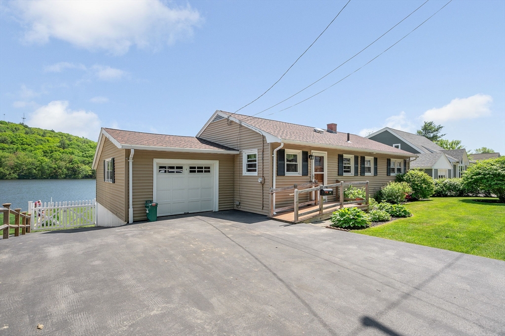 93 Whitehall Rd, Amesbury, MA 01913 - MLS 73243149 - Coldwell Banker