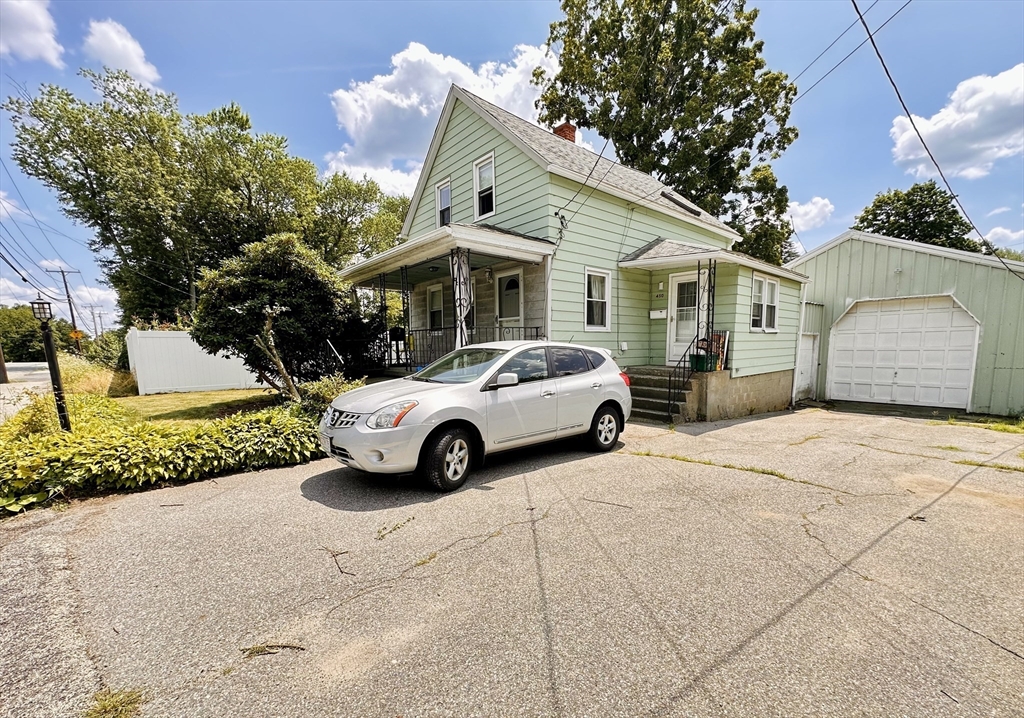 450 Sunderland Rd, Worcester, MA 01604 - MLS 73267738 - Coldwell Banker