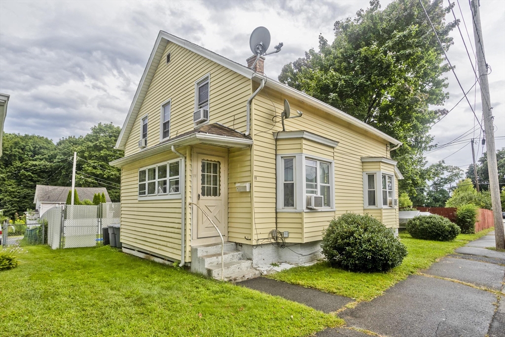 9 High St, South Hadley, MA 01075 - MLS 73285006 - Coldwell Banker